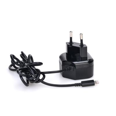 China 5V 2.4A MFI Portable Smartphone Charger IPhone / IPad / IPod Suitable for sale
