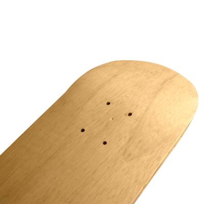 Cina OEM Blank Maple Skateboard Deck per gli appassionati di pattinaggio su strada e in parco in vendita