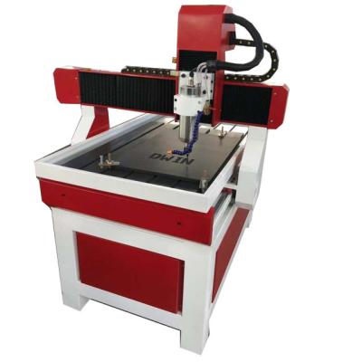 Cina Mini router da tavolino di CNC/macchina di CNC di asse opzione 3 di Multiheads/tagliatrice del legno di CNC in vendita