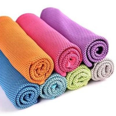 Cina KILINE Logo personalizzato multicolore Asciugatura rapida, fredda istantanea, fresca, microfibra, salotto sportivo, asciugamano per il raffreddamento sul ghiaccio in vendita