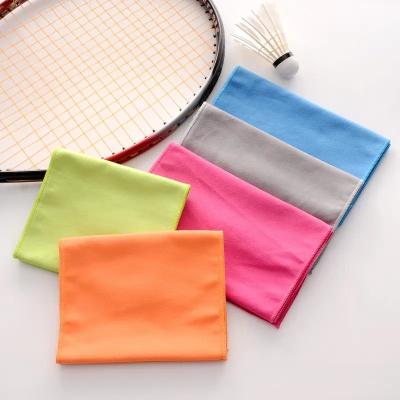 Cina KILINE Luxury Sand Free Microfiber Sport Yoga Beach Towel Con Logo Stampato in vendita