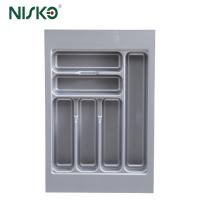 China Modular Cutlery Tray Flatware Organizer with Adjustable Compartments BPA-Free Plastic 40cm for sale