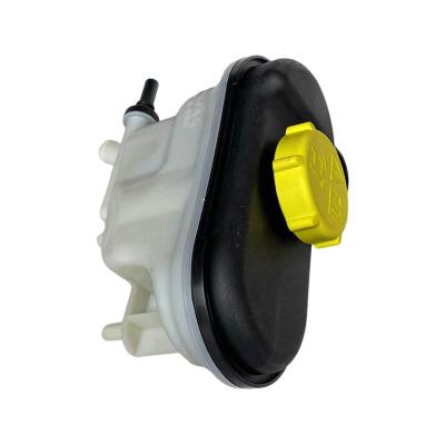 Cina Large Stock LR072550 LR048454 Serbatoio di espansione GL2820 24V per Foton GRATOUR ix5 in vendita