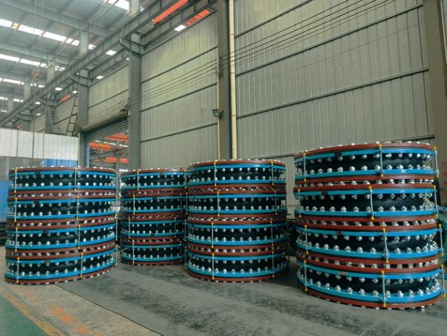 China Henan Lianghe Pipeline Equipment Co.,Ltd company profile 3