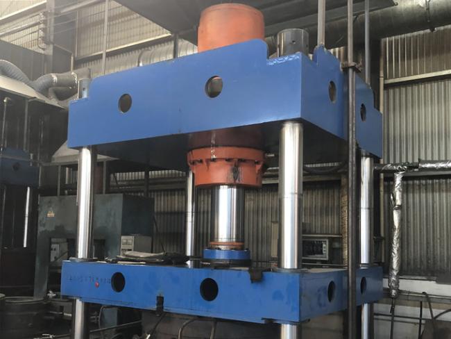 China Henan Lianghe Pipeline Equipment Co.,Ltd company profile 2