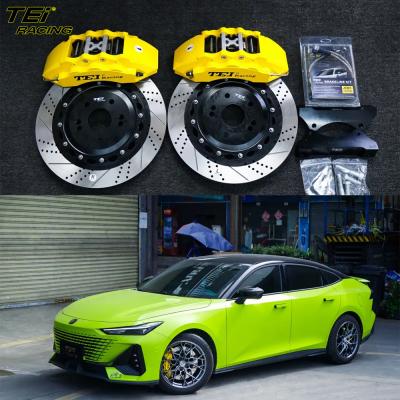 China Kit de freno delantero grande 6 pinzas de pistón con rotor de 355x32mm sistema de freno automático BBK para Changan UNI-V 18 pulgadas del borde del coche en venta