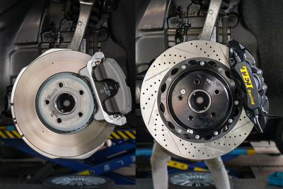중국 BMW E300용 대형 브레이크 키트 설치된 TEI 레이싱 P60S 6개의 피스톤 칼리퍼 355*32mm 디스크 로터 판매용