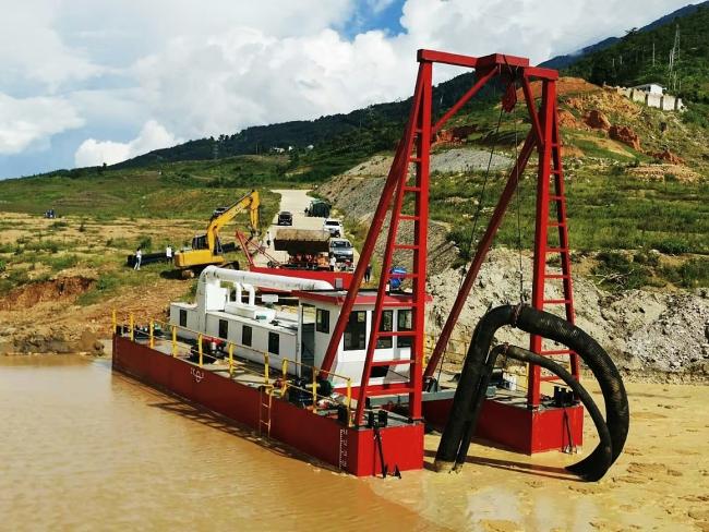 Keda dredger in operational environment