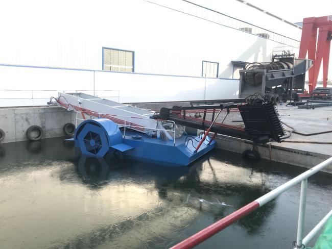 Aquatic Grass Harvester side view