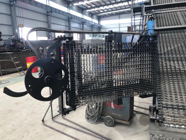 Roller cutter configuration