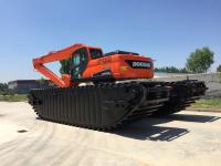 China Hydraulic Amphibious Dredger 500m³/h with Sealed Box Track Shoe for Swamp and Shallow Water for sale