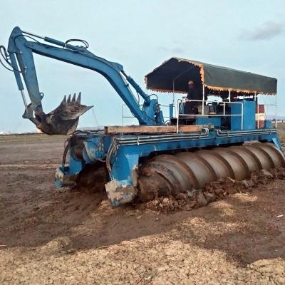 China KEDA 1500m Discharging Distance Amphibious Excavator 6.5m Dredging Depth for sale