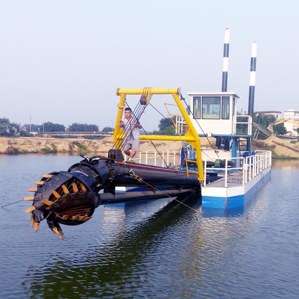 Quality Diesel Power Cutter Suction Dredger 500m³/h Working Capacity for River Dredging for sale