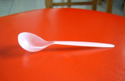 China fast food plastic disposable spoon tableware Straight shank yogurt spoon for sale
