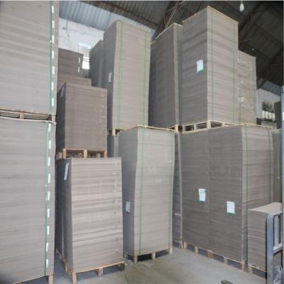 Cina Materiale di rivestimento in PE Carta grigia riciclata per altri prodotti chimici in vendita