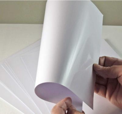 Cina 500pcs C2S carta da divano carta lucida e foglio per la stampa offset in vendita