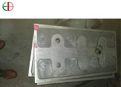 China HBW500Cr9 Ni Hard White Iron Flat Plates 25mm Thick With Hexagonal Bolt Holes for sale