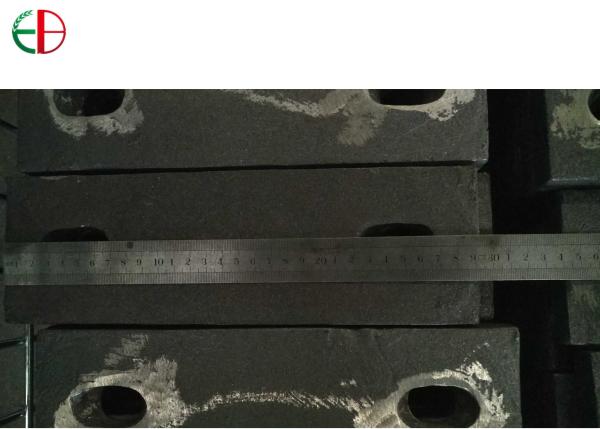 ASTM A532 Cr26 Standard Ni Hard Wear Plates / Ni Hard Material Chute Liners