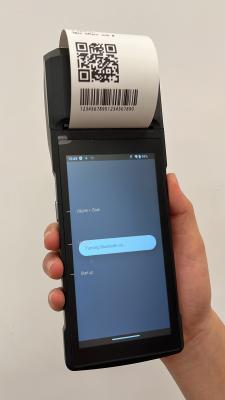 China Customized 5.5 Inch Mobile Android Payment Terminal User Friendly With NFC for sale