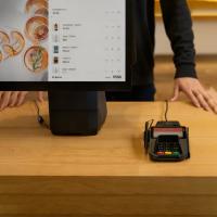 China Boost Efficiency with SUNMI P2 Smartpad – Multi-Payment Support & Ergonomic Design for sale