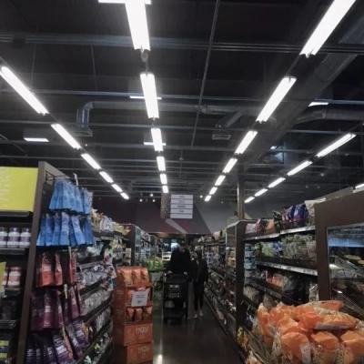 China iluminação industrial impermeável de 120cm, luz alta linear da baía 80CRI à venda