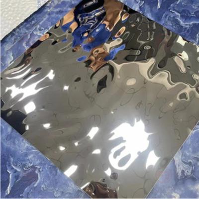 China 4X8ft Gold Colored Stainless Steel Sheet Silver Mirror Polished Waved Metal Sheet For Hotel for sale