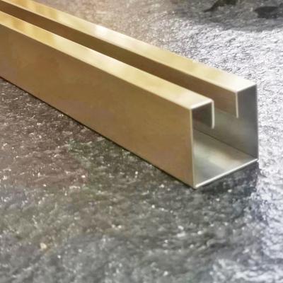 China 0.35-1.5mm Thickenss Gold Customization Of Different Shape Stainless Steel Trim Strips Wall Background  For Interior And Exterior Design for sale