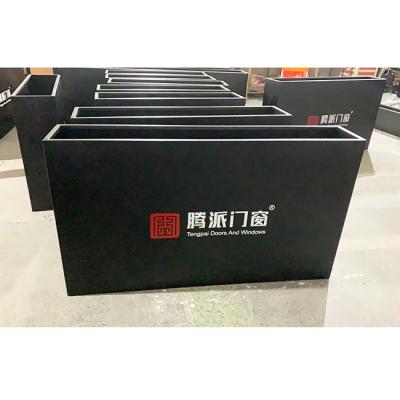 China Commerical Outdoor Garden Furniture Metal Public Park Steel Plant Pots Outside Urban Street Flower Pots for sale