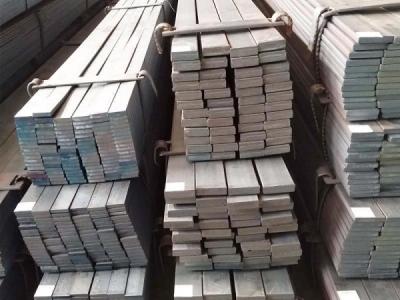 Cina Lunghezza 1010 di Rod 3m 6m del acciaio al carbonio di SAE Antivari rettangolare d'acciaio laminato a caldo JIS in vendita
