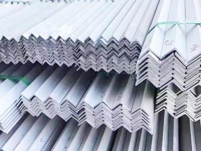 Cina 410 SEDERE di acciaio inossidabile Rod GB di Antivari di angolo di acciaio inossidabile Sus304 2mm 3mm 6mm in vendita