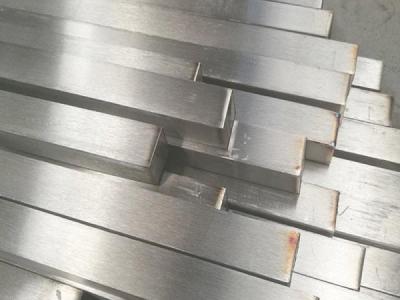 Cina 316Ti quadrato Antivari 20mm di acciaio inossidabile 316 di acciaio inossidabile Antivari piano 5.8m 30mm in vendita