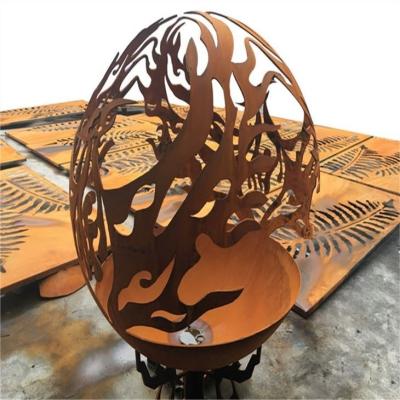Cina fuoco a forma di palla Pit For Patio Heater di 80cm Dia Butterfly Theme Corten Steel in vendita