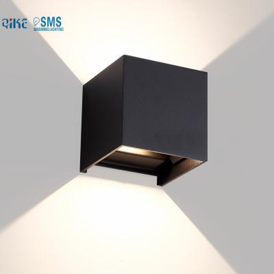 China Cool white /warm white color temperature adjust up and down led outdoor wall light,led wall lighting for sale