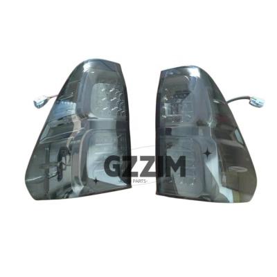 China Auto-accessoires onderdelen voor Toyota Hilux Vigo 2016 Gemodificeerde rook LED achterste achterlicht Te koop