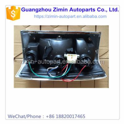Cina Ricambi per autoveicoli Lampada posteriore a doppia luce per Mazda B2500 1997 in vendita