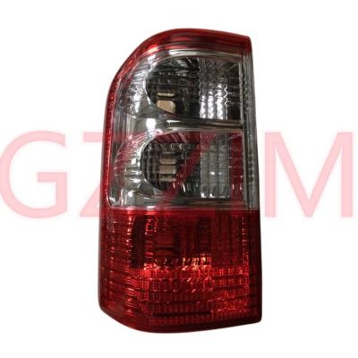 Nissan Patrol A70 2001 2002 2003 Luz trasera modificada ABS Luz trasera de plástico
