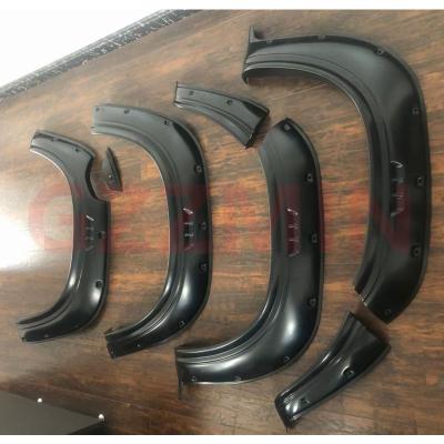 Cina Auto Pickup Esterno Fender Flare Wheel Arch Per Revo Rocco 2020 in vendita
