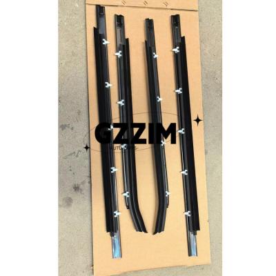 Cina Toyota Car Window Trim Glass Exterior Layering Trim Usato per Tundra 2000-2006 Nero in vendita