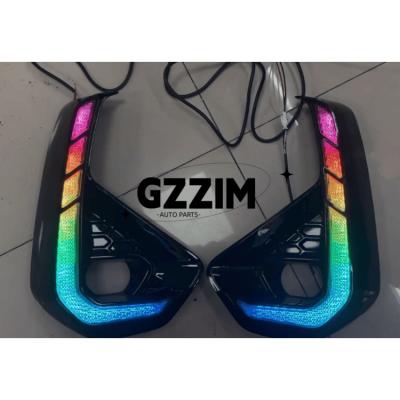 China Farol de Neblina RGB com Luz Diurna para Peças Automotivas para Toyota Revo à venda