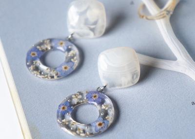 China Forget-Me-Not Handcrafted Blue White Cube Single Stone And Germany Resin Ring Earrings For Christmas for sale