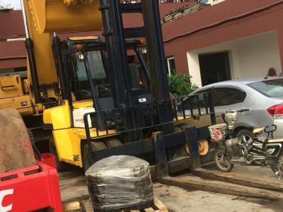 China Used Komatsu 10 ton forklift  FD100-7 10 ton komatsu forklift for sale