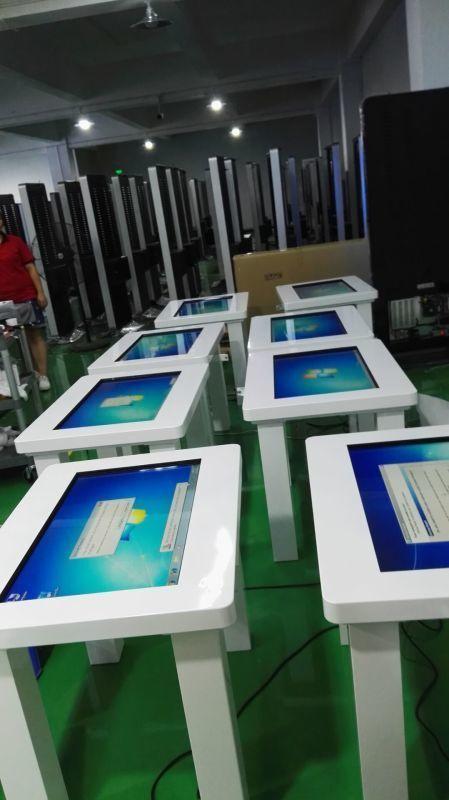 lnteractive Touch Screen Table