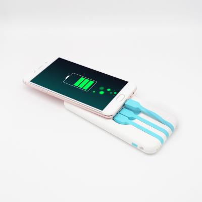 Cina Tipo 6 telefono cellulare portatile dello scrittorio della Banca di potenza della batteria delle scanalature che carica chiosco in vendita