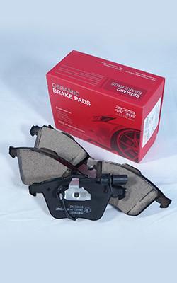China Clip-on Installation Method Disc Brake Pad Set Front And Rear Length 7.6 Inches Durable Replacement Parts for Commercial Vehicles for sale
