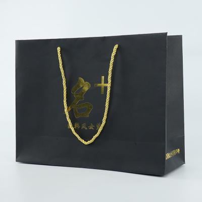 Cina Il sacco di carta ondulato su ordinazione di acquisto di Kraft copre le scarpe Carry Bags di carta in vendita