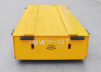 Cina Carretto non cingolato di trasferimento di 30 Ton Flat Bed Pipe Handling in vendita