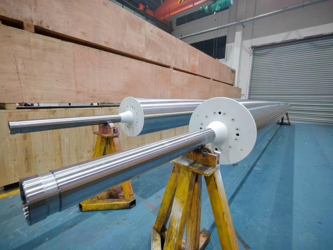 Anti-Ozone Cooling Roller in production environment