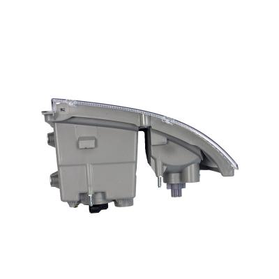 Cina Parti pesanti 8-98238625-D 6WG1 Lampada di nebbia RH Per camion ISUZU in vendita