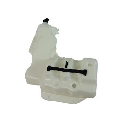 Cina TANCO D'ACQUA DUE FORI 84092259 84092257 84024488 PER VOLVO CARRIO PARTI in vendita