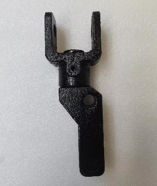 China PEÇA AUTOMOTIVA GENUÍNA 820403000864 SUPORTE DO AMORTECEDOR DA MOLA DE LÂMINA PARA SANY à venda